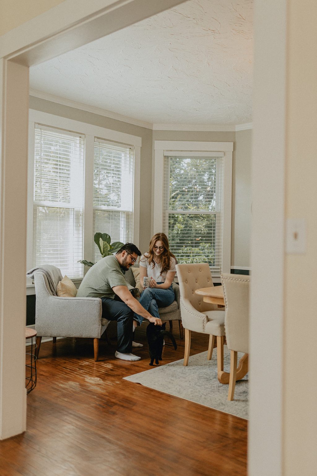 Cozy In-Home Couples Session // Bailey + Derek - Jamie Tobin Photography
