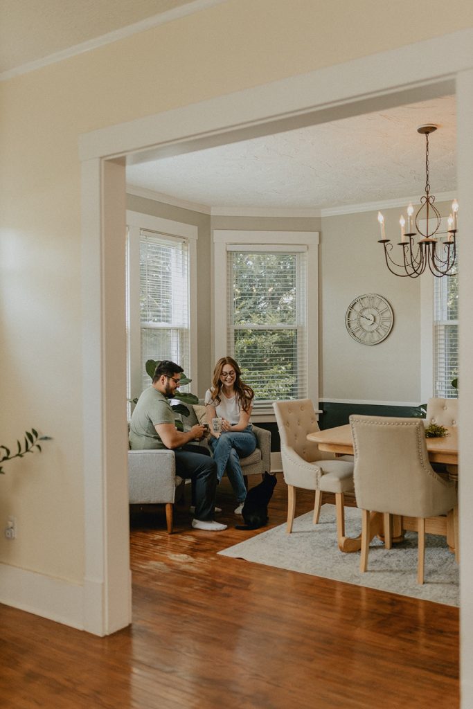 Cozy In-Home Couples Session // Bailey + Derek - Jamie Tobin Photography