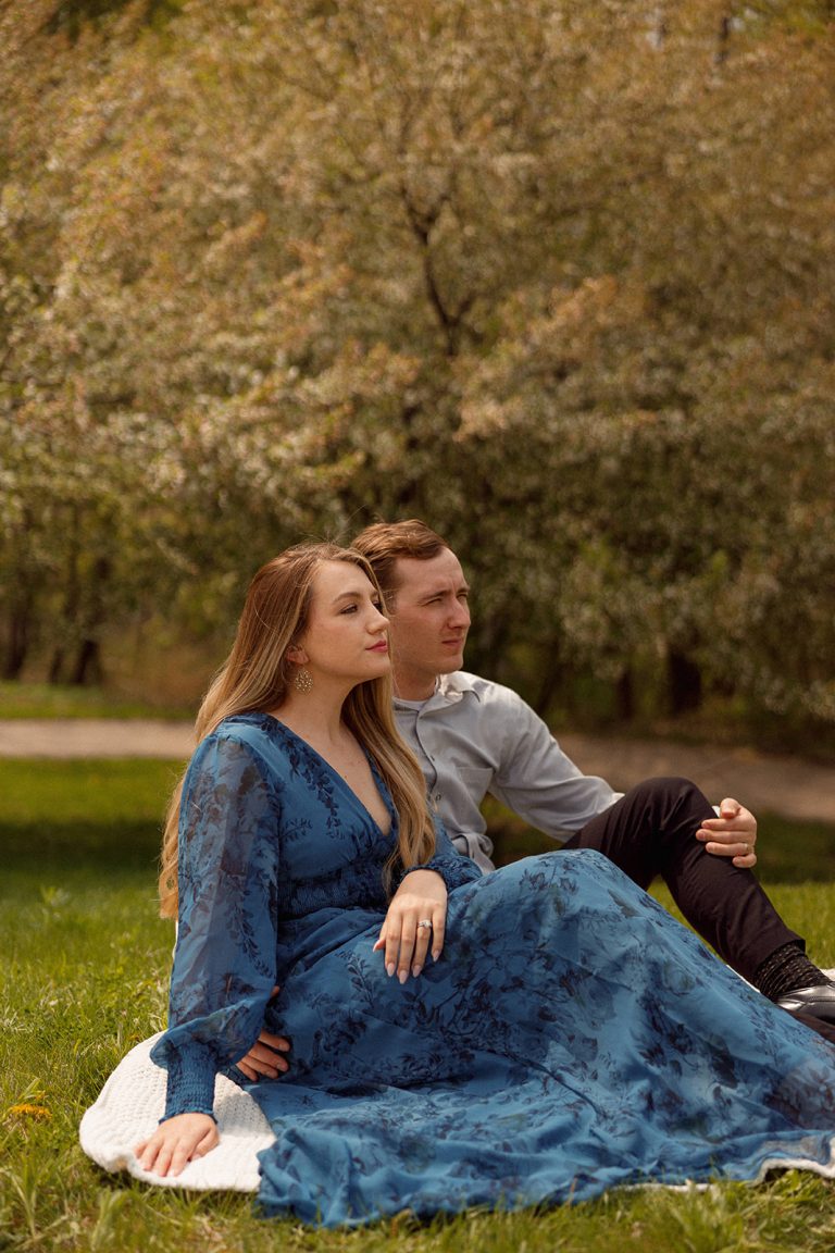 Cedar Falls, Iowa Family Session // Taylor + Dilyn - Jamie Tobin ...